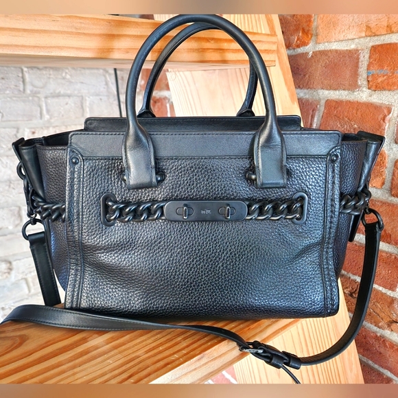 Coach | Bags | Coach Matte Black Swagger 27 | Poshmark